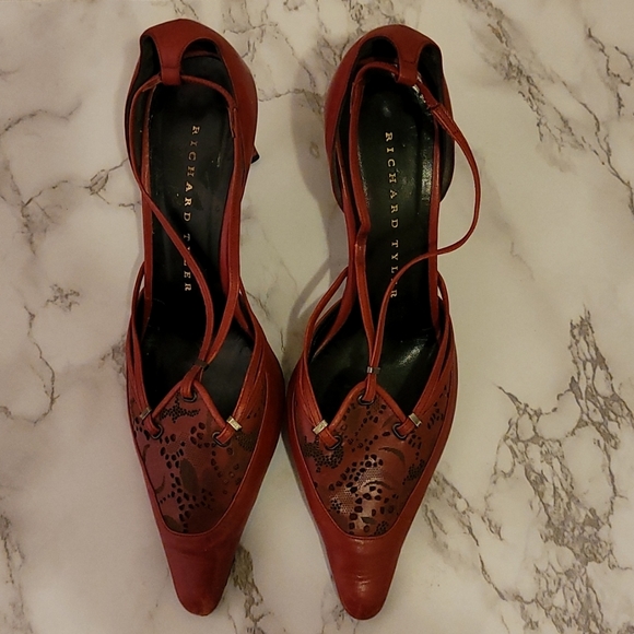 Richard Tyler | Shoes | Used Richard Tyler Pointy Burgundy Stilettos ...